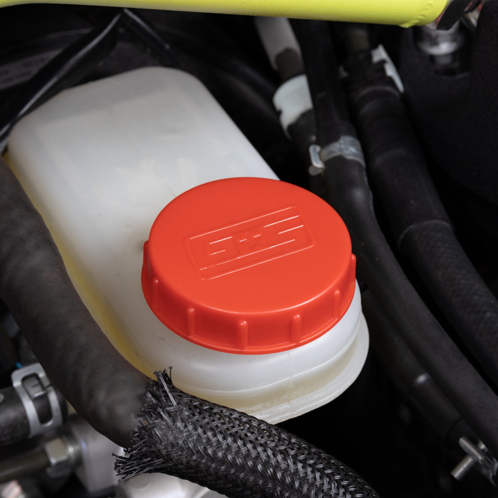 GrimmSpeed Engine Bay Dress-Up Caps - Red